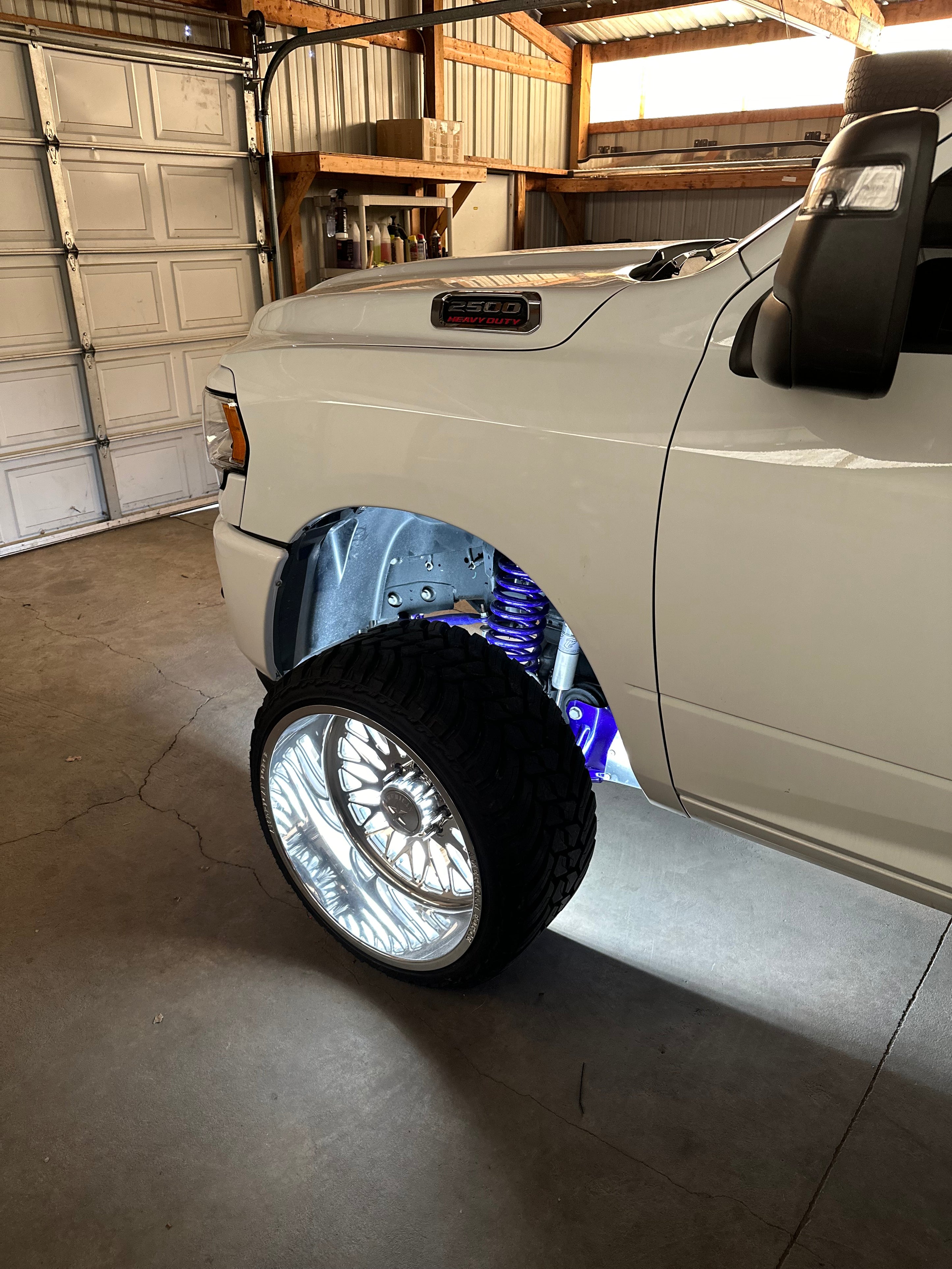 5 Row Pure White Wheel Lights – Forged LEDs